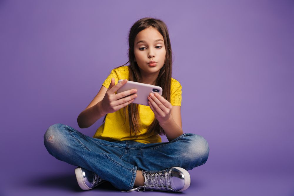 Telefoane pentru copii - cele mai bune modele de smartphone-uri pentru ...